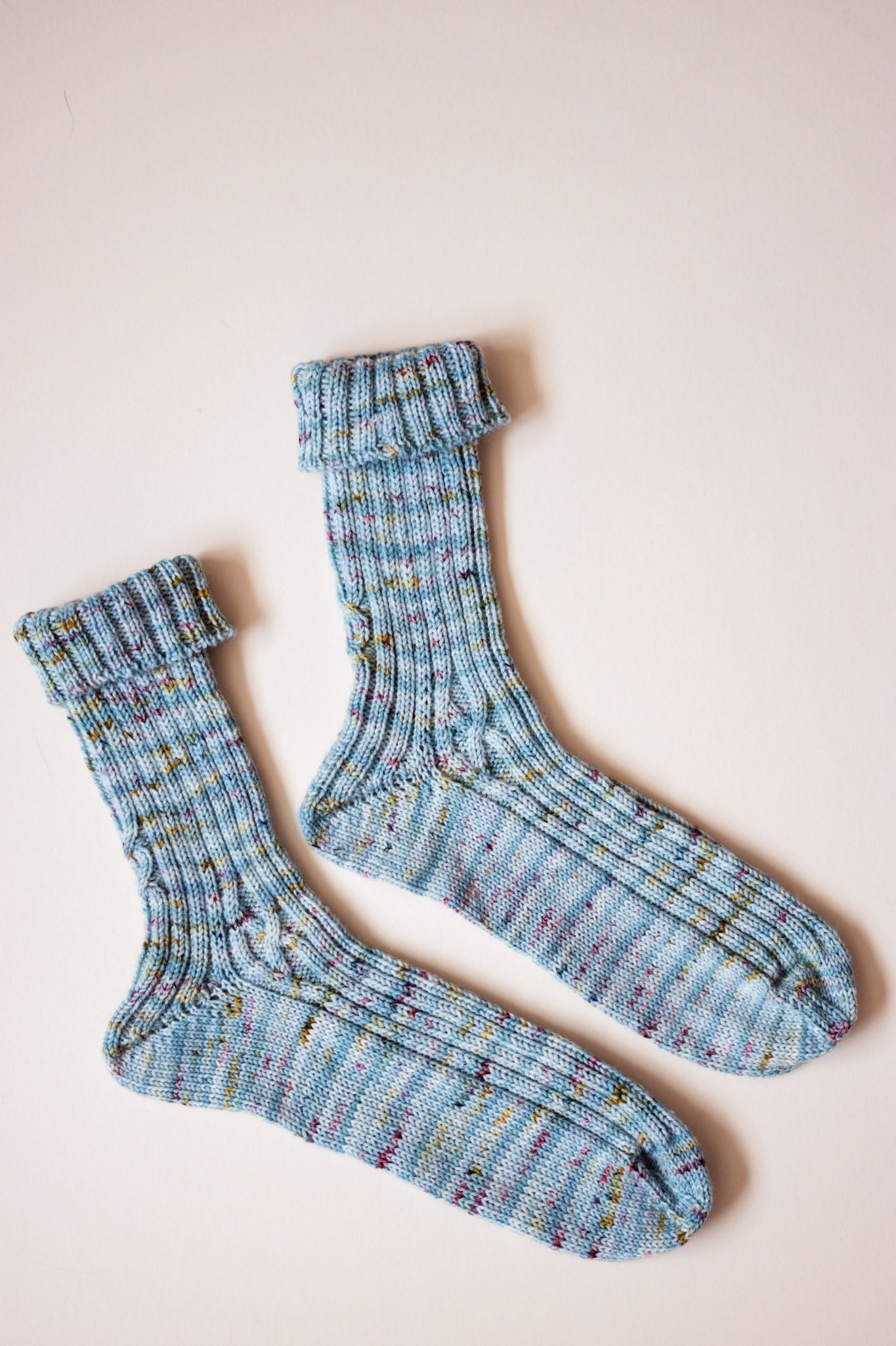 Sun-up Socks Knitting Pattern - Etsy