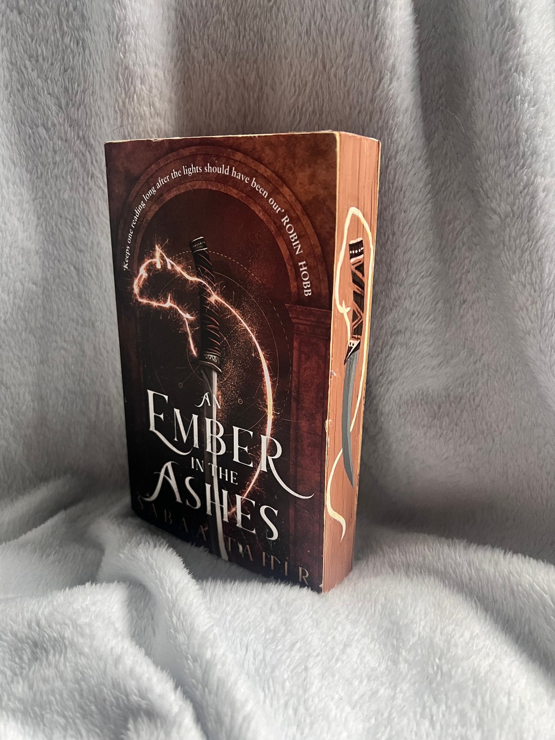 An Ember in the Ashes: Hand Painted Sprayed Edges, Sabaa Tahir, Sprayed ...