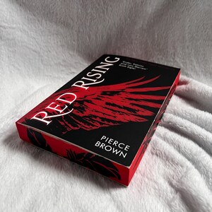 Red Rising: Hand Painted Sprayed Edges, Fantasy Series, Sprayed Edges ...