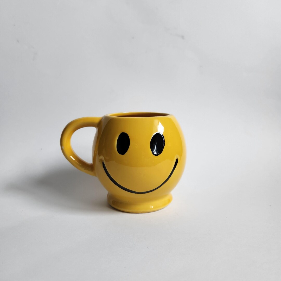 Vintage Mccoy Smiley Face Mug - Classic Yellow Happy Face Ceramic Cup ...