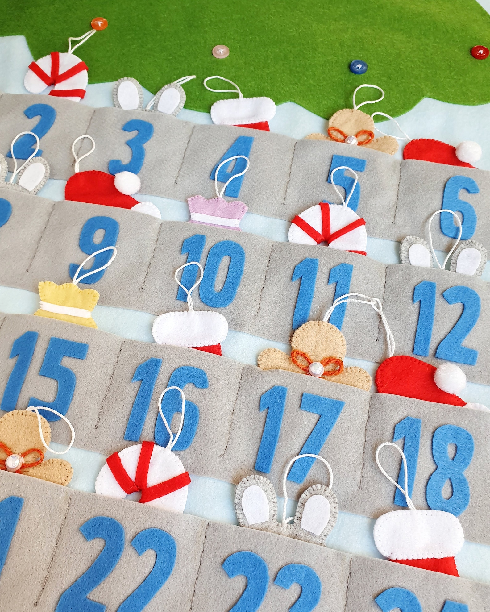 Christmas Tree Felt Advent Calendar, Felt Wall Mat With 24 Ornaments ...