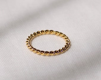 Gold Twisted Ring | Etsy