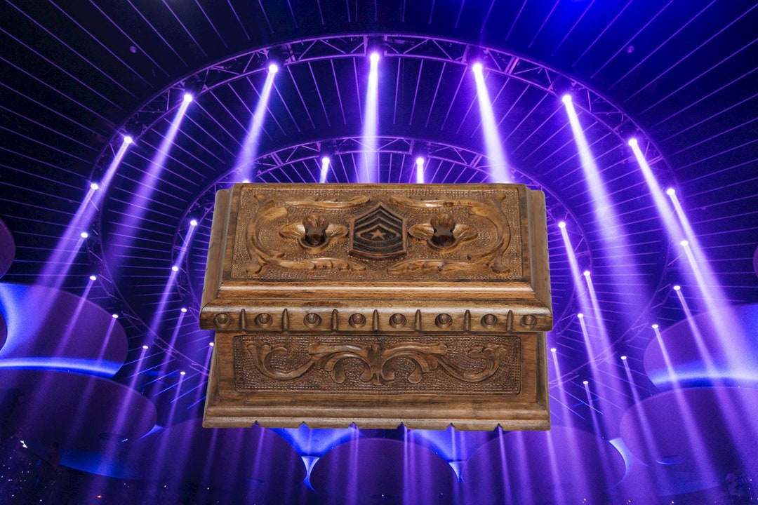 Military Gift Box With Hand Carved Military Rank. Locking Medal Storage ...