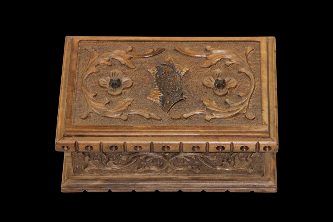 Secret Locking Jewelry Box With Custom Hand Carved Animal and Pet ...