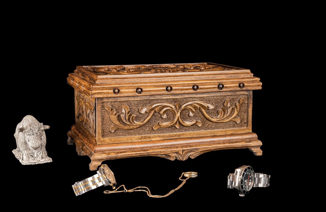 Anniversary Gift Keepsakes Jewelry Box With Hand Carved Personalization ...