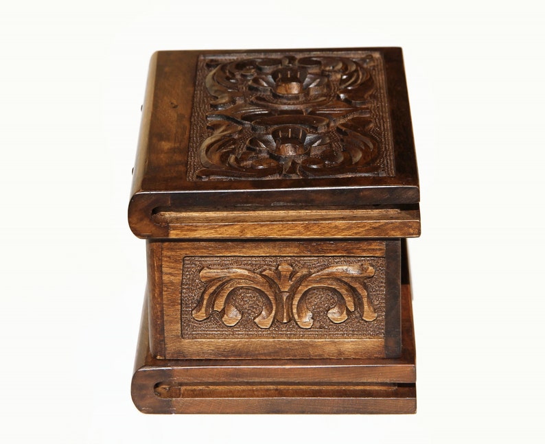 12 Step Puzzle Box | Hidden Key in a Secret Compartment | Desk Puzzle ...