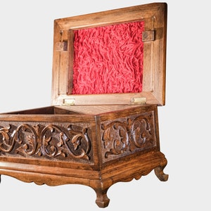 Hand Carved American Eagle Secret Locking Wooden Box - Red Velvet ...