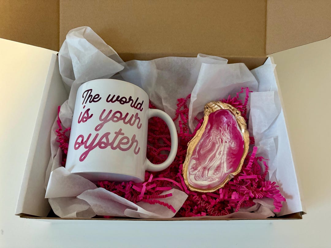 Gift Box, the World is Your Oyster, Coffee Mug and Oyster Shell ...