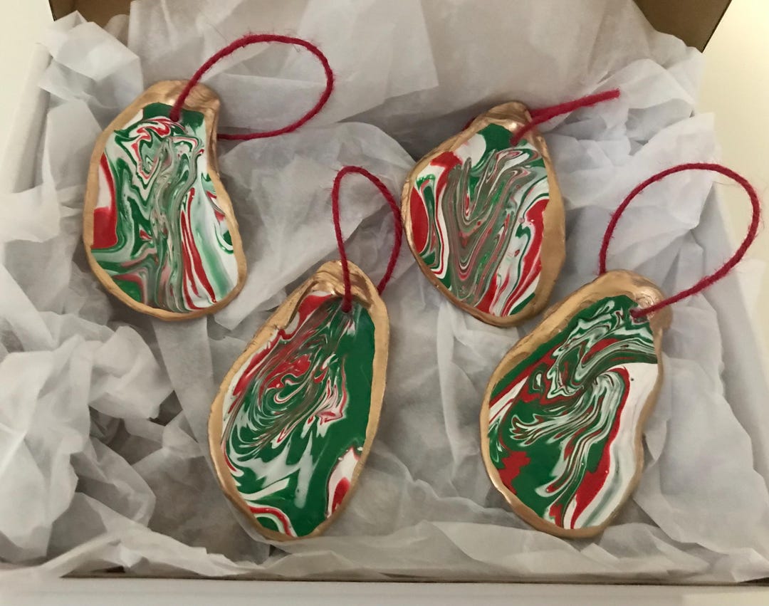 Holiday Oyster Shell Ornament, Set of 4, Christmas, Hand-painted - Etsy