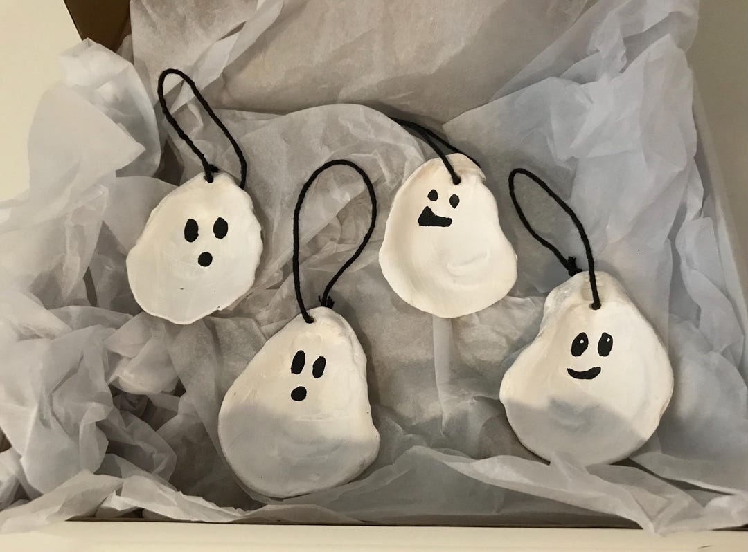 Ghost Oyster Shell Ornaments, Set of 4, Halloween Decor - Etsy
