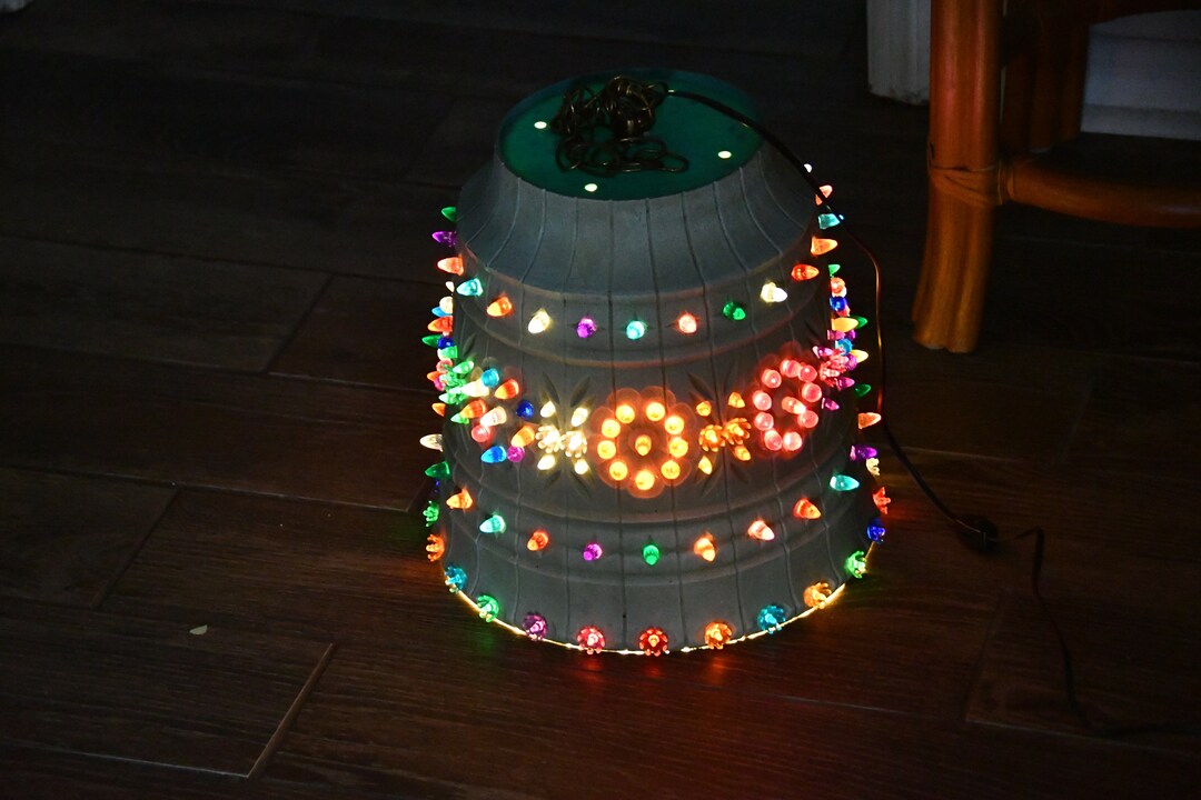 Vintage Lawnware Camper/patio Light - Etsy