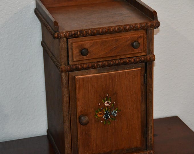Vintage Table Top Humidor Cabinet - Etsy