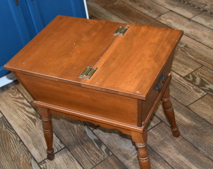 Vintage Dough Box/ End Table - Etsy