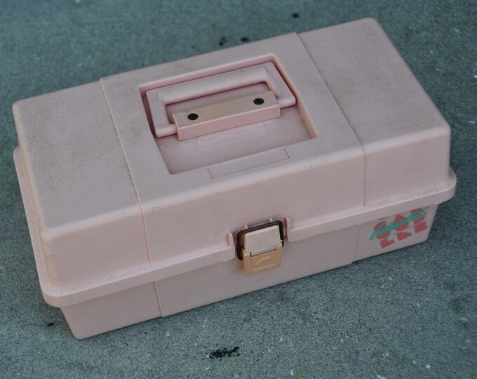 Vintage Plano Pink Tackle Box - Etsy