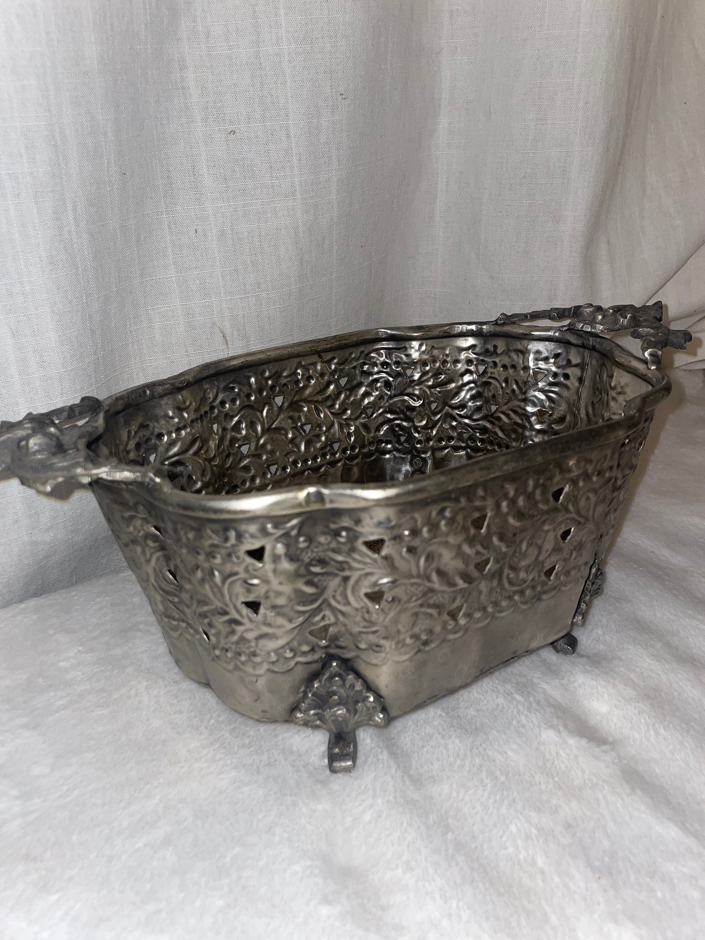 Hammered Silver Cauldron With Feet Made in India - Etsy