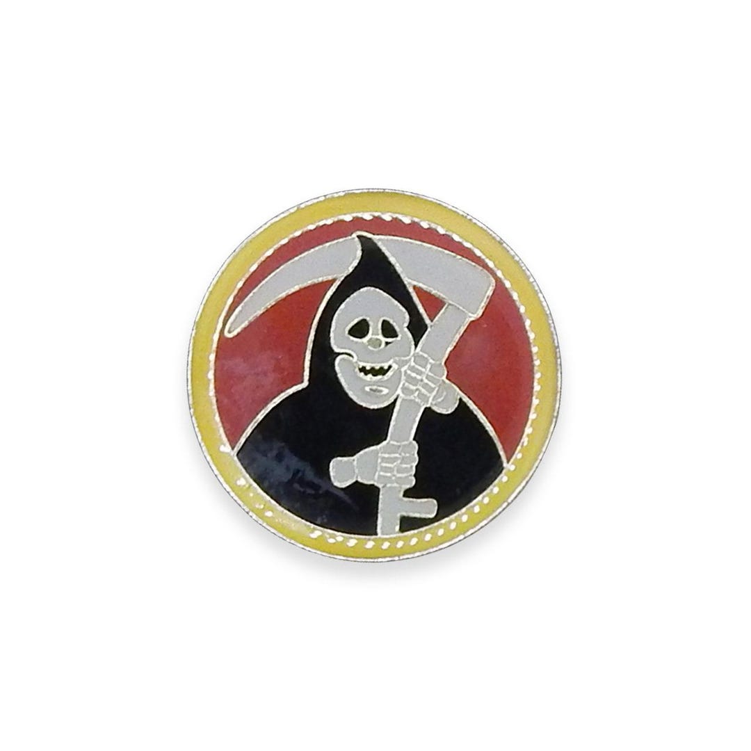 Vintage Reaper Circle Pin - Etsy