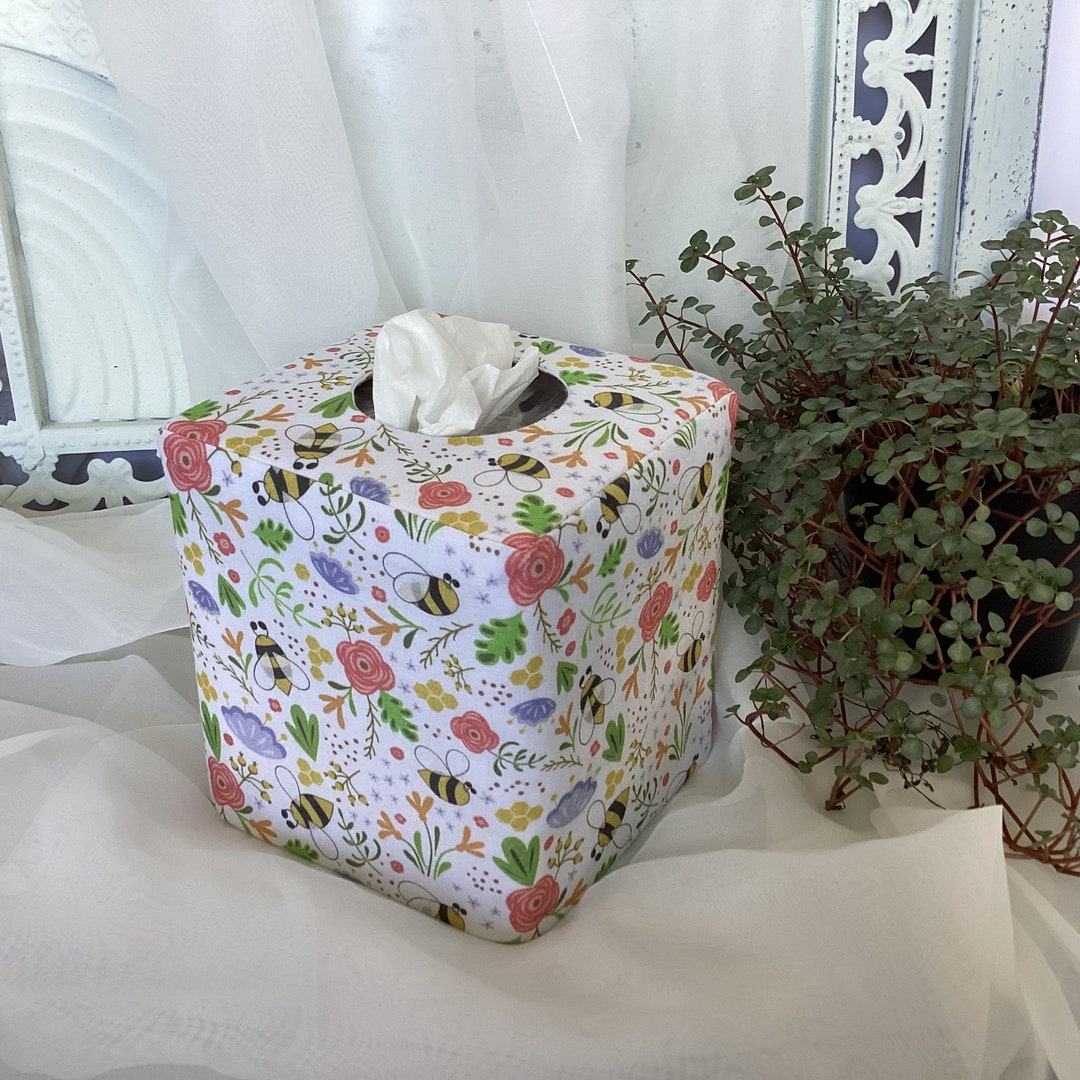 Busy Bees Heaven Tissue Box Cover. - Etsy