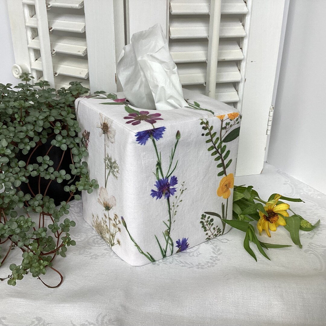 Pressed Flower Print on Petal Signature Cotton Tissue Box Cover - Etsy