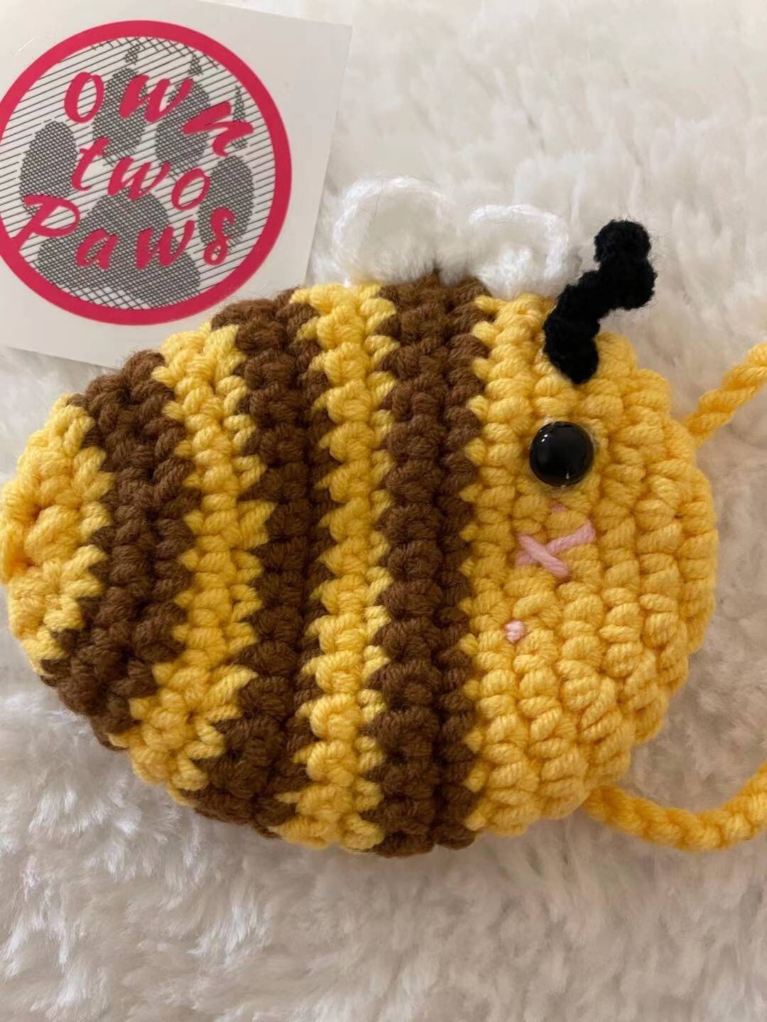 Blushing Bee Bag or Coin Purse for Kids or Small Animals - Etsy