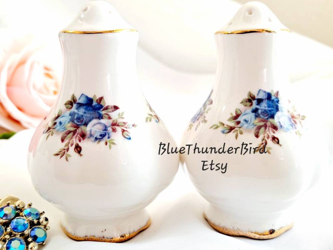 Beautiful Royal Albert Moonlight Roses Salt and Pepper Shakers ...