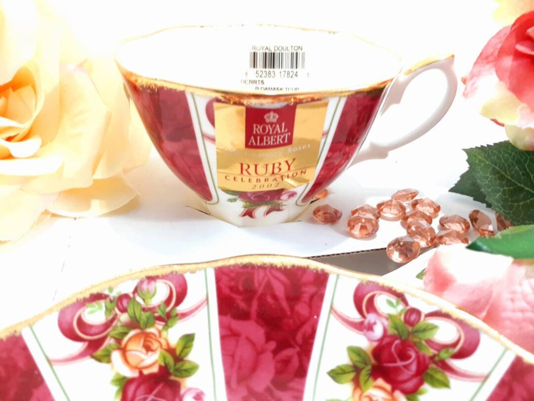 Nib!royal Albert Old Country Roses Ruby Celebration Riby Damask Teacup ...