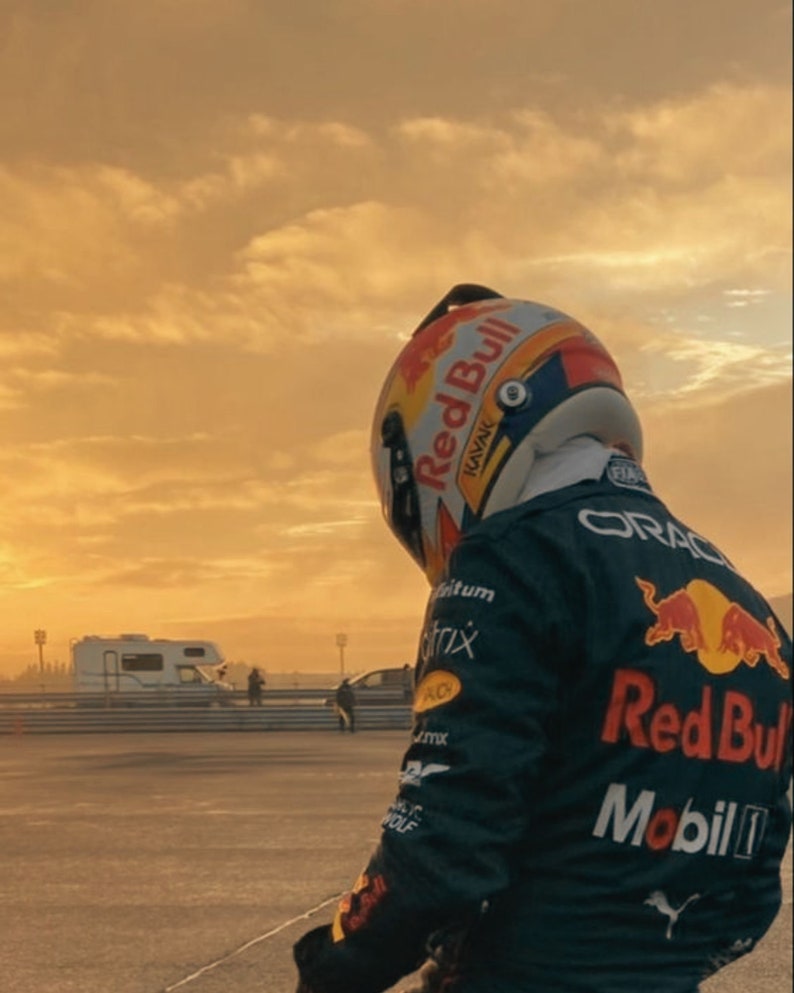 F1 Aesthetic Photo Collage Kit | Formula One Drivers Cars Tracks Quotes ...