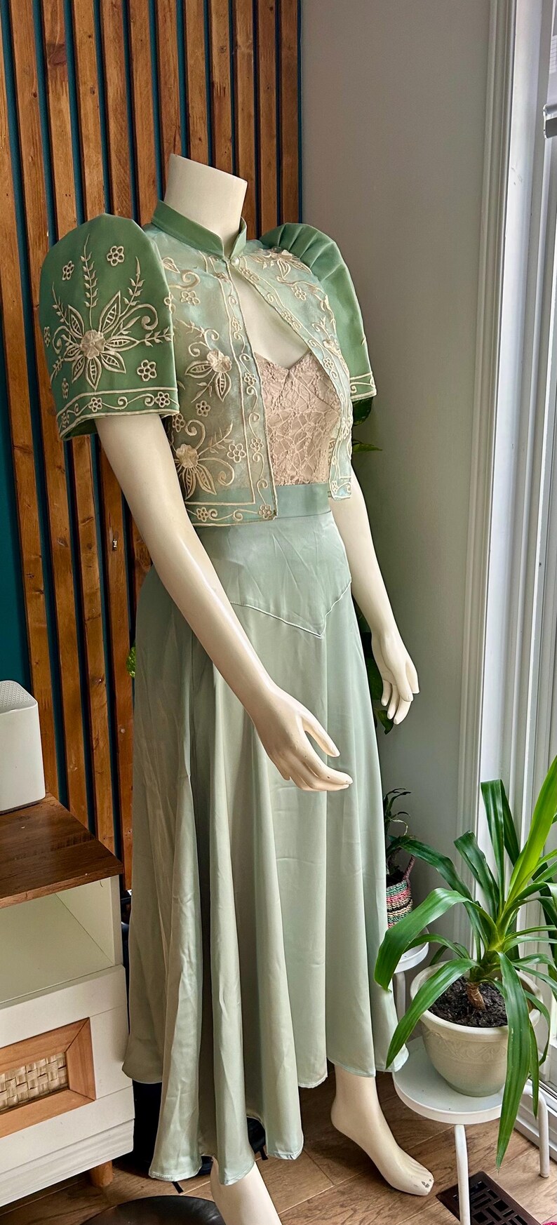 Sage Green Modern Filipiniana Bolero With Beige Embroidery - Etsy UK