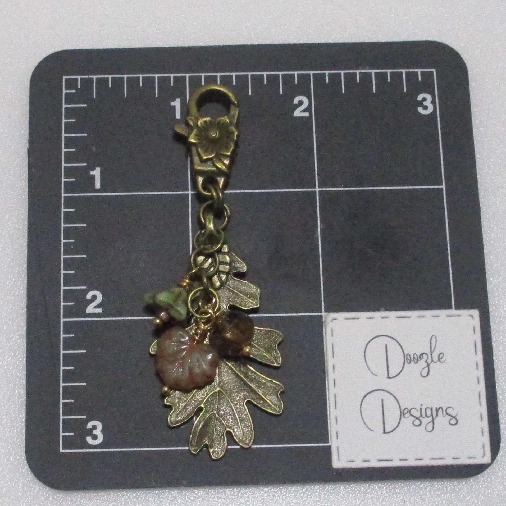 Antiqued Brass Rustic Oak Leaf Purse Charm - Fall Autumn Colors ...