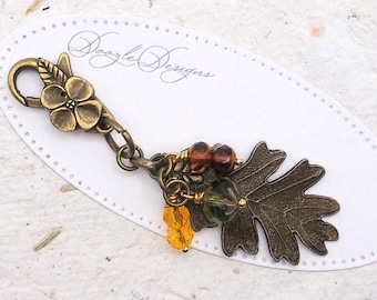 Antiqued Brass Rustic Oak Leaf Purse Charm Fall Autumn Colors Handbag ...
