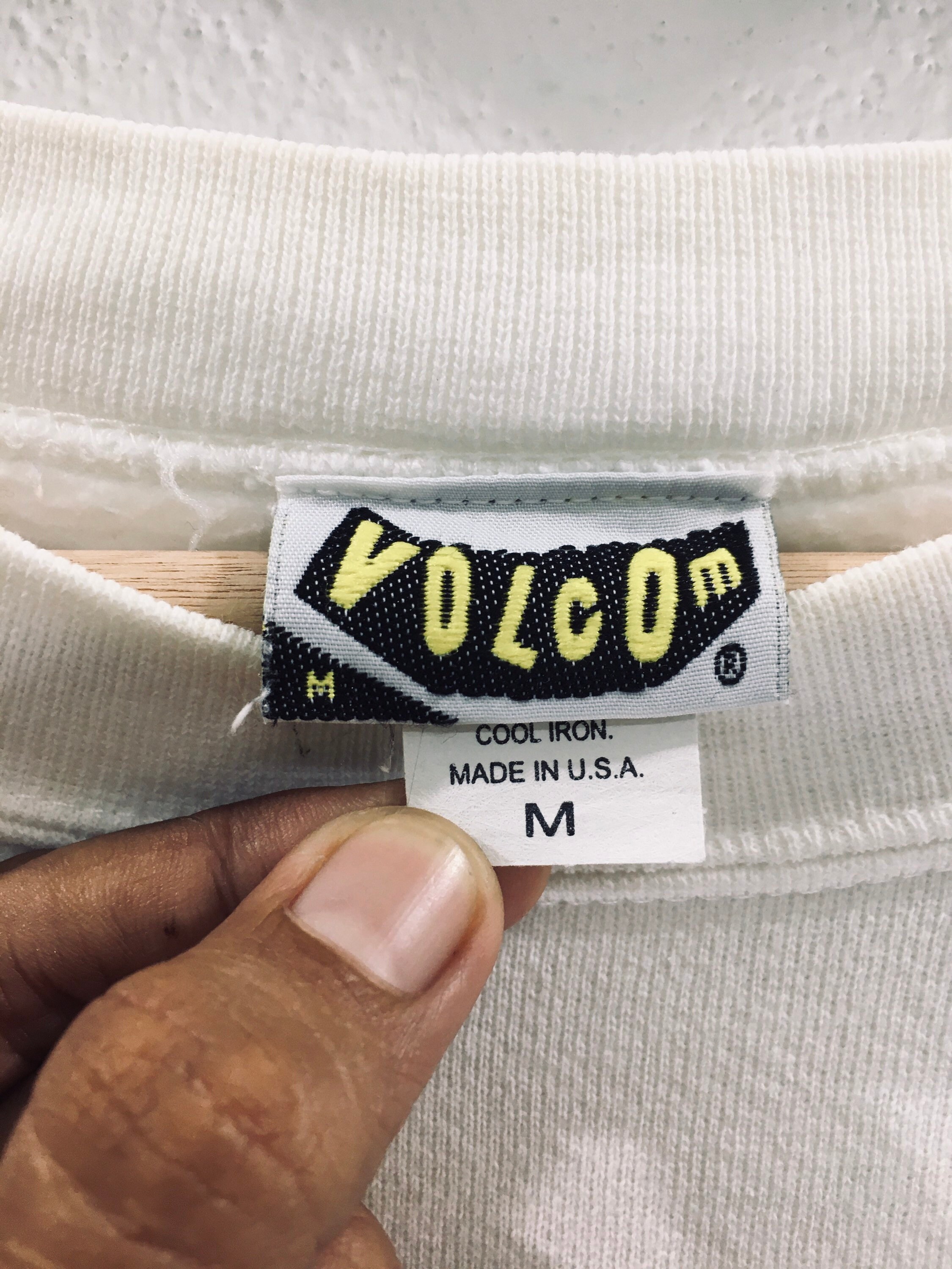 Vintage Volcom Big Logo Sweatshirt Volcom Pullover Volcom - Etsy