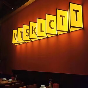 Outdoor Wall Hanging Light Box,acrylic Light Box,customized Logo ...