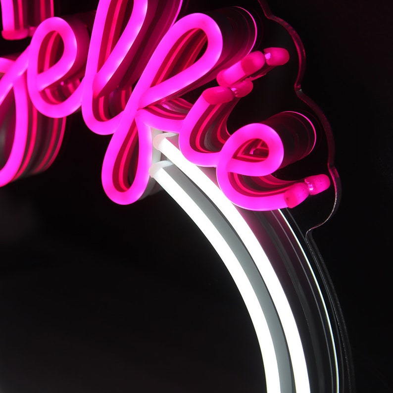 Selfie Mirror Neon Sign,salon Room Mirror Sign, Art Selfie Neon Sign ...