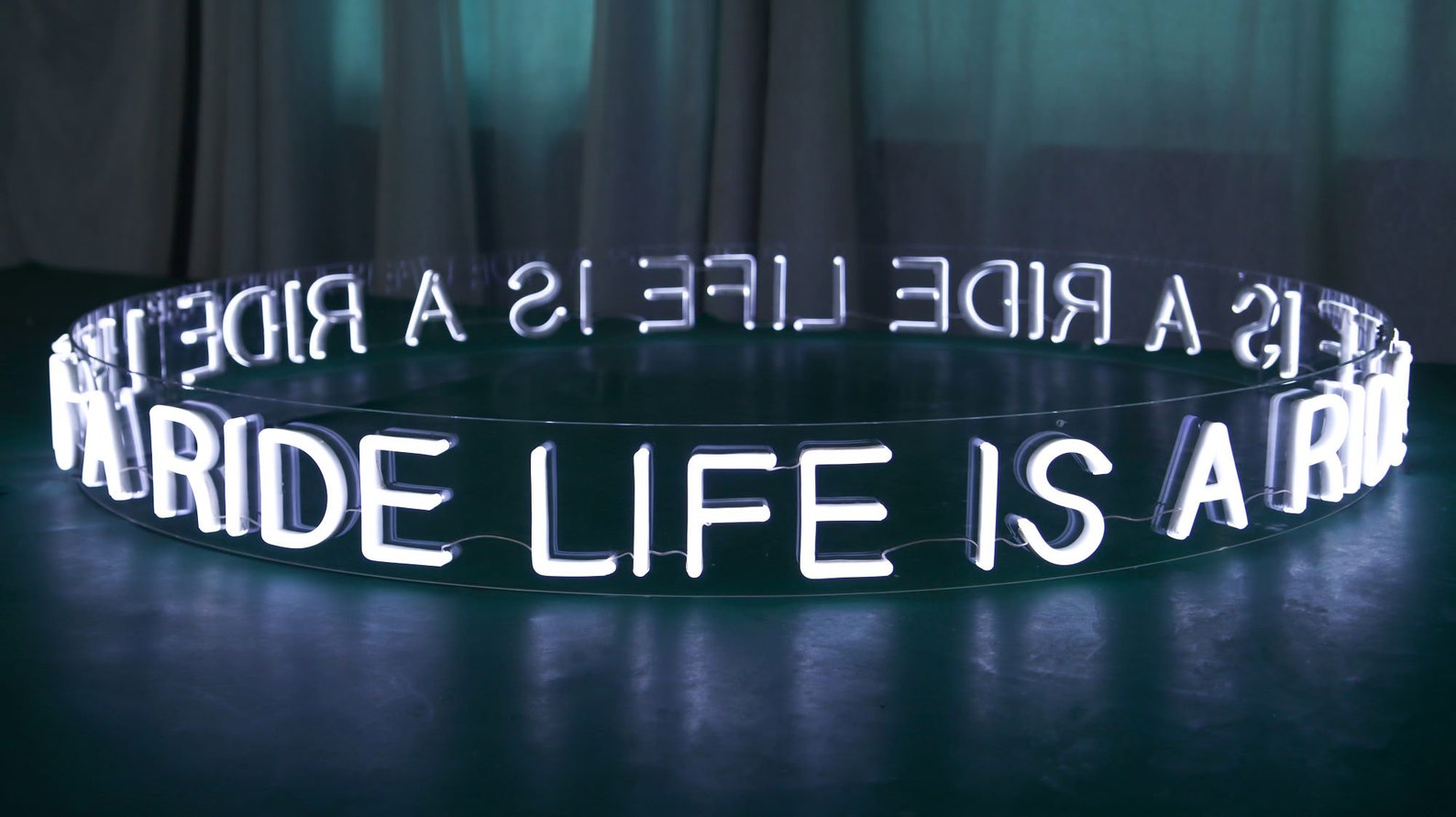 Custom Business Neon Sign,neon Logo Sign,round Neon Sign,led Neon Sign ...