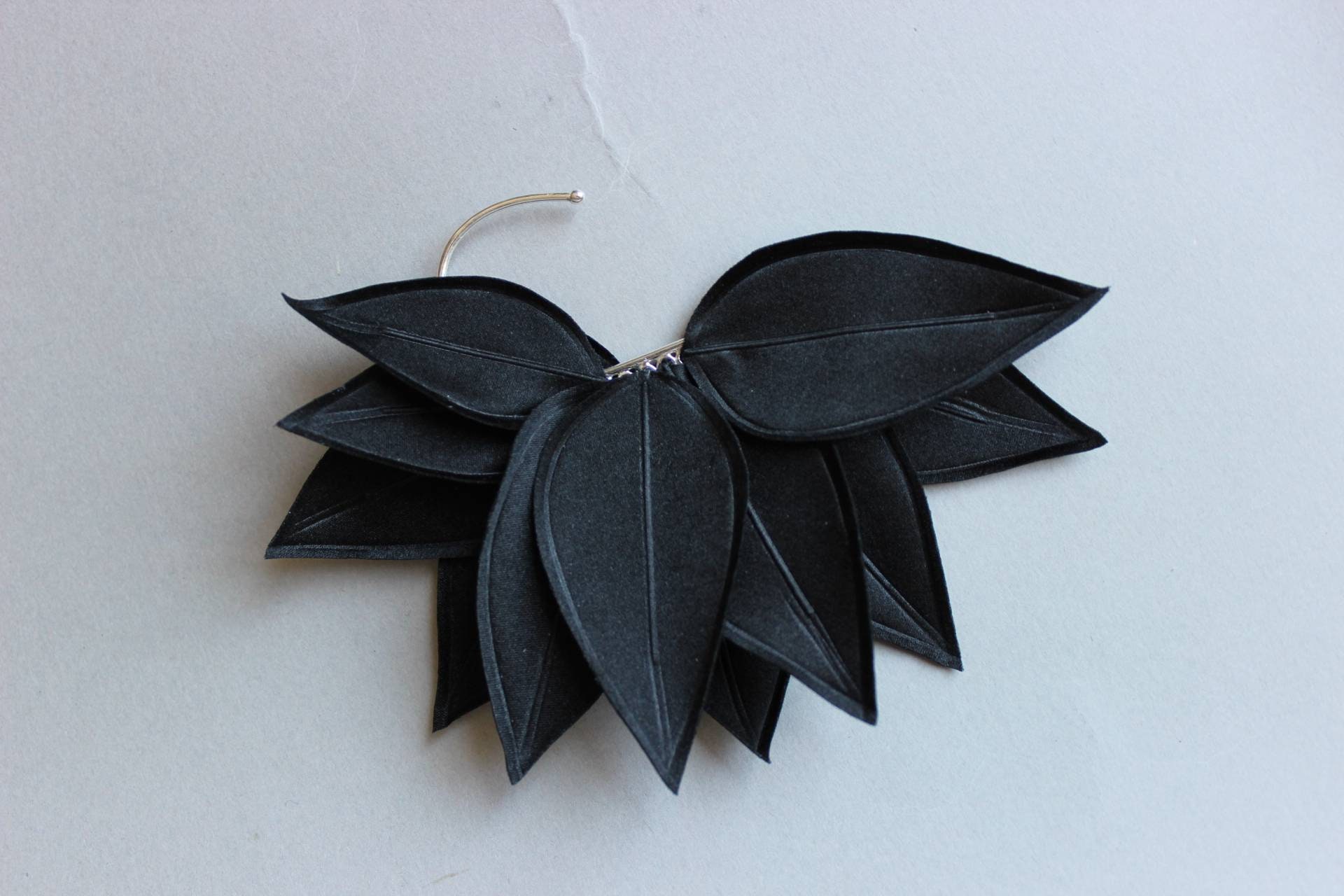 Fantasy Ear Cuff, Black Leaves Ear Cuff, Leaf Ear Climber, Statement ...