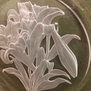 Hoya Crystal Plate Flower of the Month - Lilies - Etsy