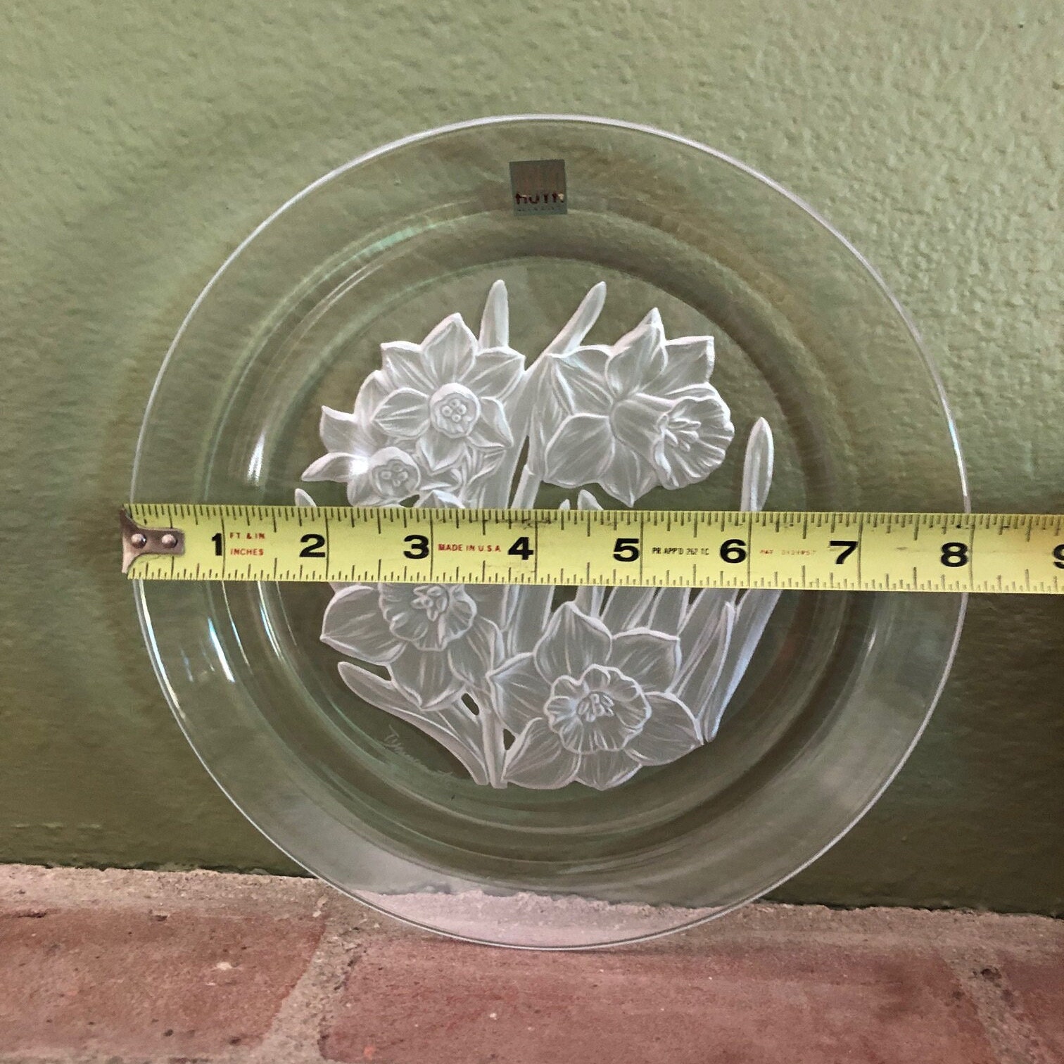 Hoya Crystal Plate Flower of the Month - Daffodils - Etsy