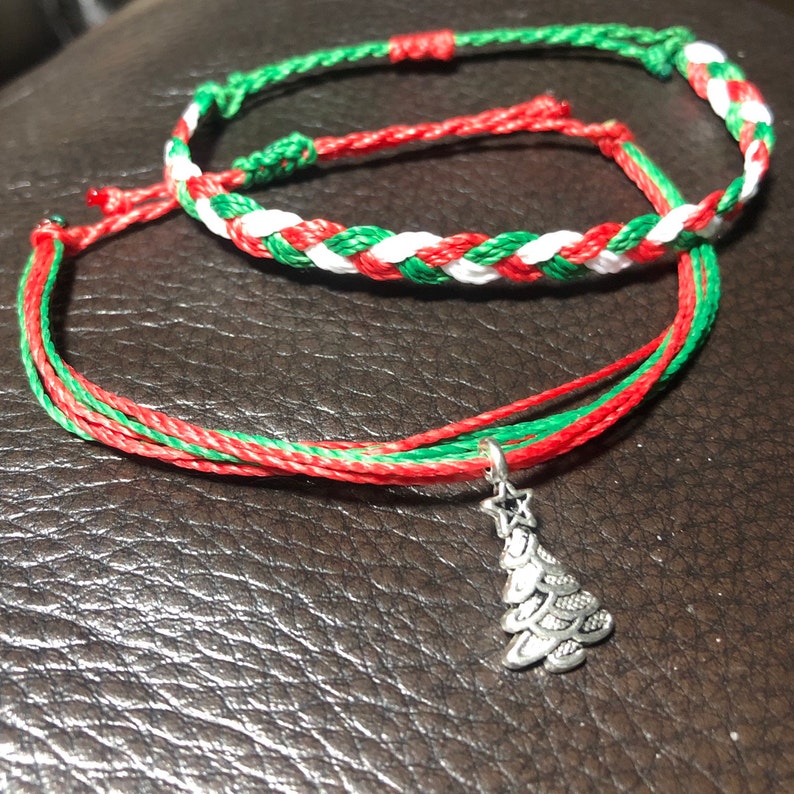 CHRISTMAS Stackable String Bracelet Set With Christmas Tree - Etsy