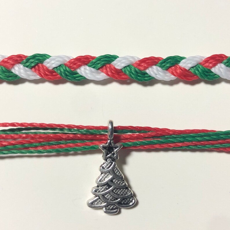 CHRISTMAS Stackable String Bracelet Set With Christmas Tree - Etsy