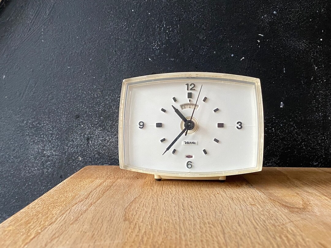 Vintage Electric Alarm Clock NOVA White - Etsy