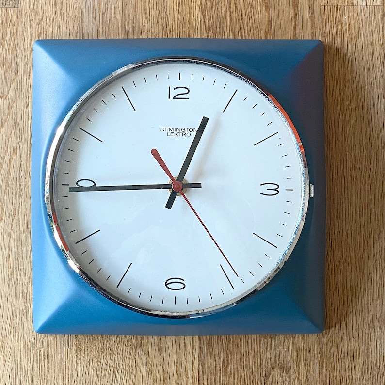 Remington Lektro Wall Clock - Etsy