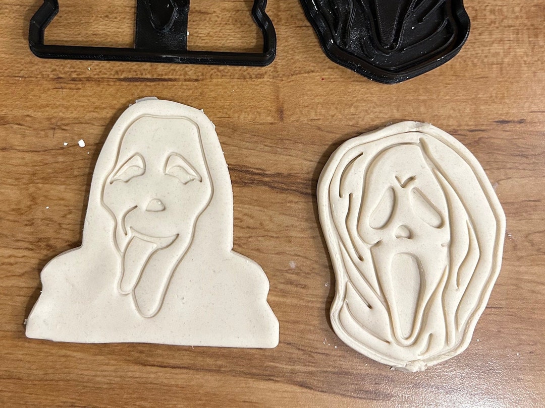 Scary Movie and Scream Cookie Cutter Set, Horror Movie Collectible ...
