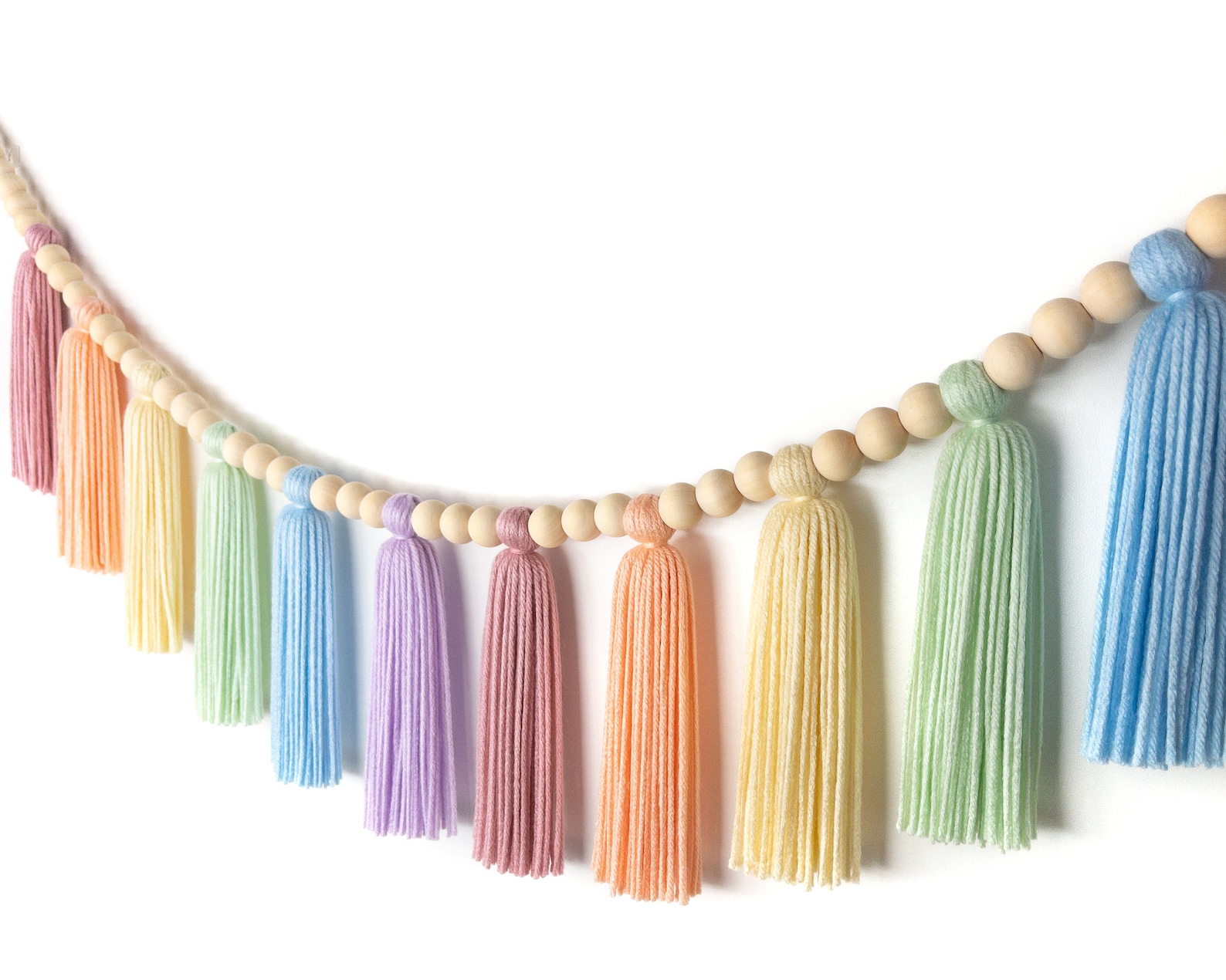 Rainbow | Wood Bead Tassel Garland | Yarn Wall Hanging | Tassel Wall ...