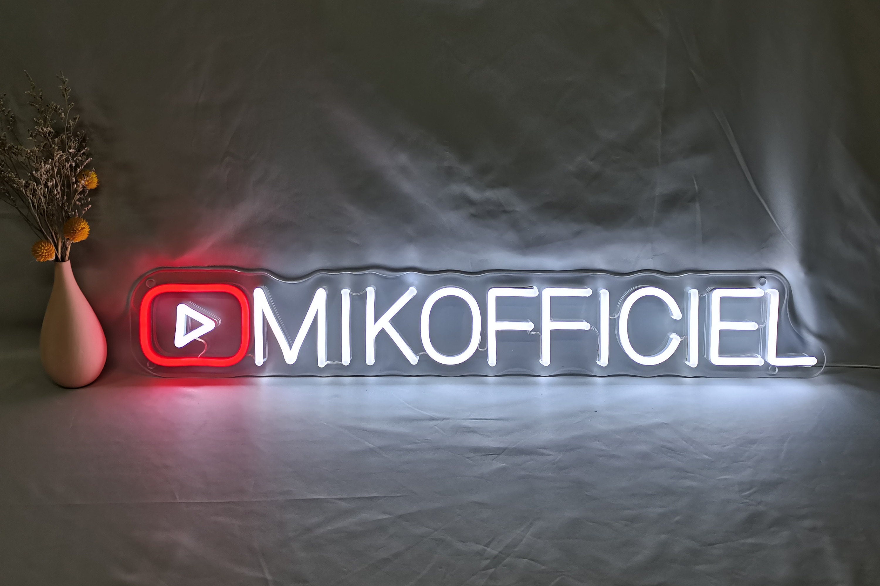 Custom Youtube Neon Sign Neon Youtuber Light Custom Youtuber - Etsy ...