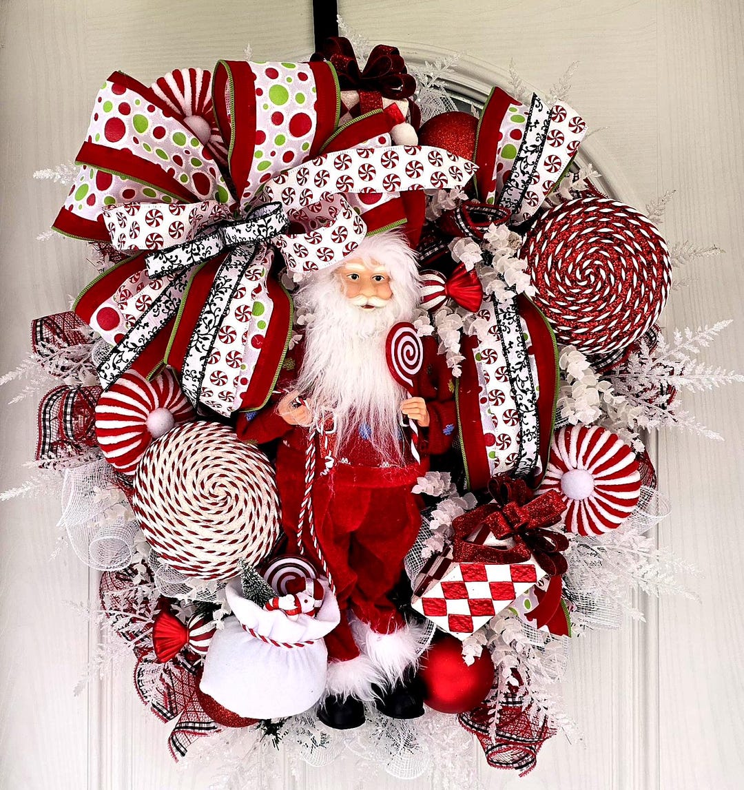 Santa Peppermint Candy Christmas Wreath: Handmade Holiday Door ...