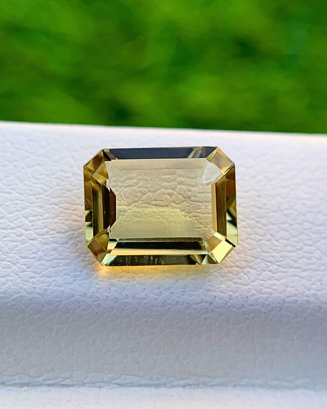 Natural Heliodor - 7x9x3.5mm Octagon Shape - Natural Yellow Beryl 1.65 ...