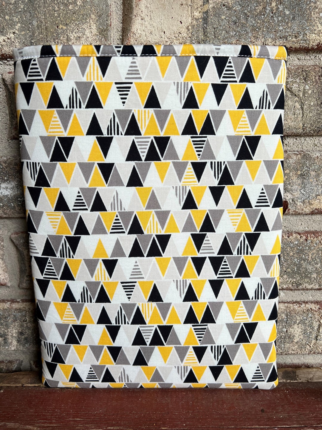 Tons of Triangles Book Sleeve - Etsy