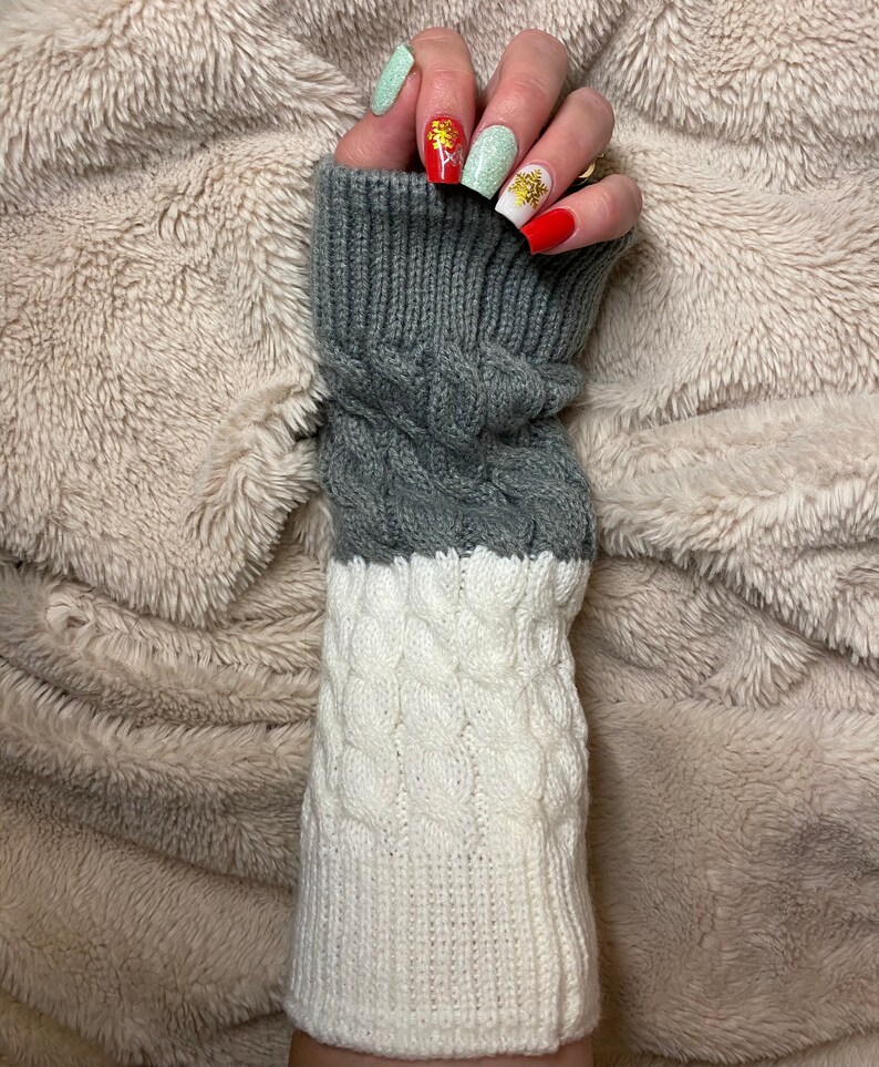 Nailfie Sleeve - Etsy