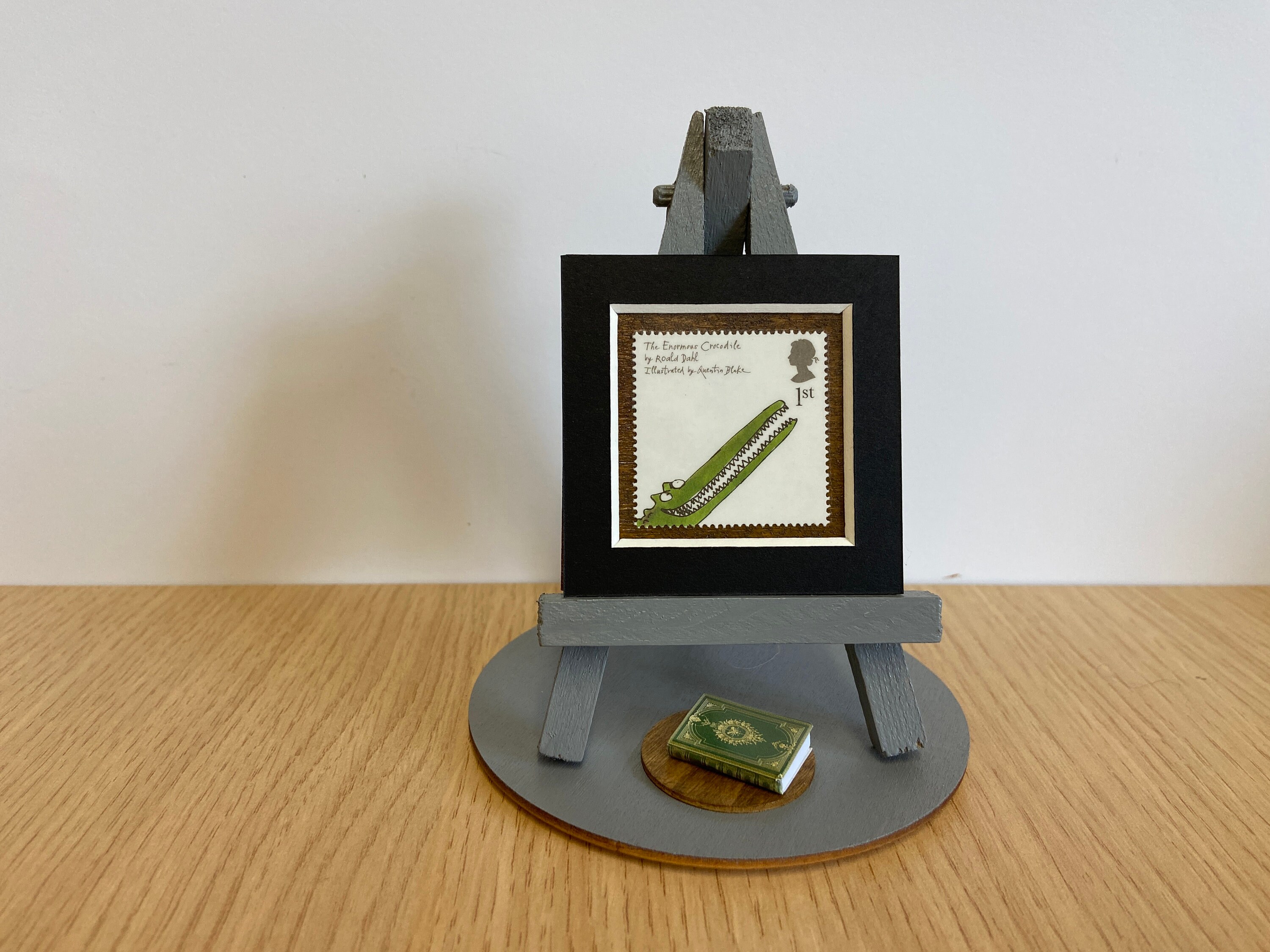 Roald Dahl Stamp Ornament: Quentin Blake Enormous Crocodile Art - Etsy