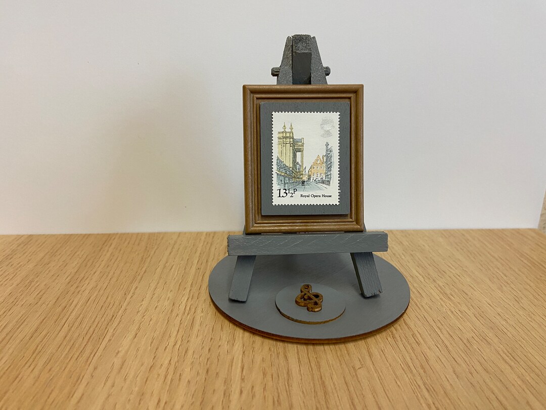 Royal Opera House Stamp Ornament With Easel, Base and Gift Wrap ...
