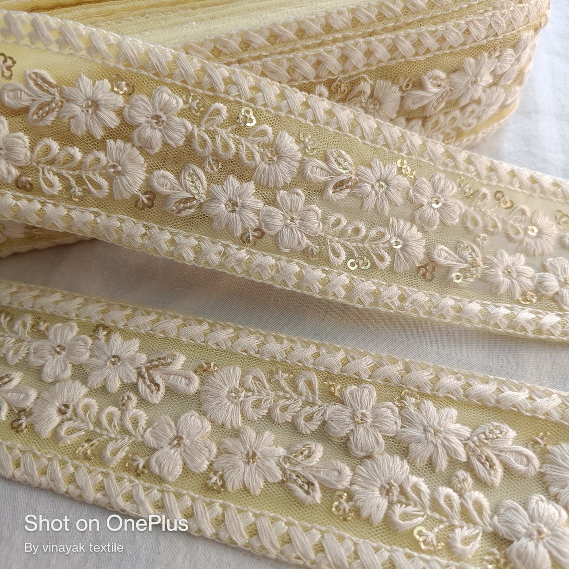 2 Pastel Yellow White Embroidered Trim by Yard - Etsy